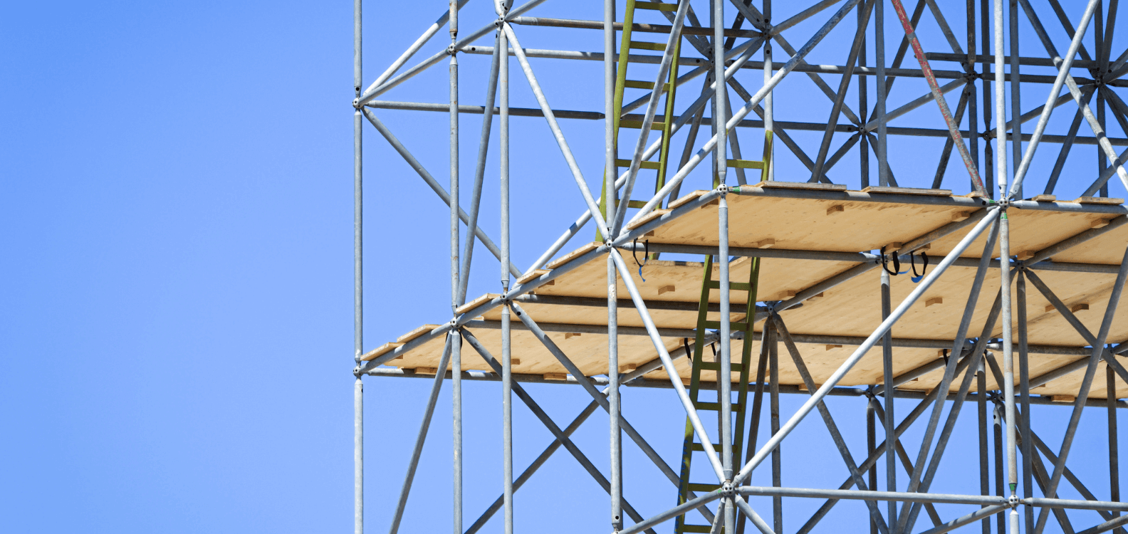 Alles over steigers; 5 soorten steigers, steigerbouw gereedschap en ...